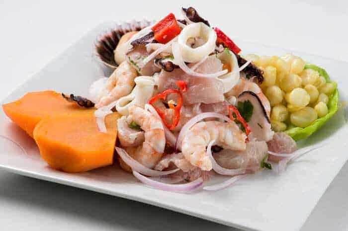 Ceviche Mixto - Receta - Comida Peruana - Ingredientes - Como Preparar