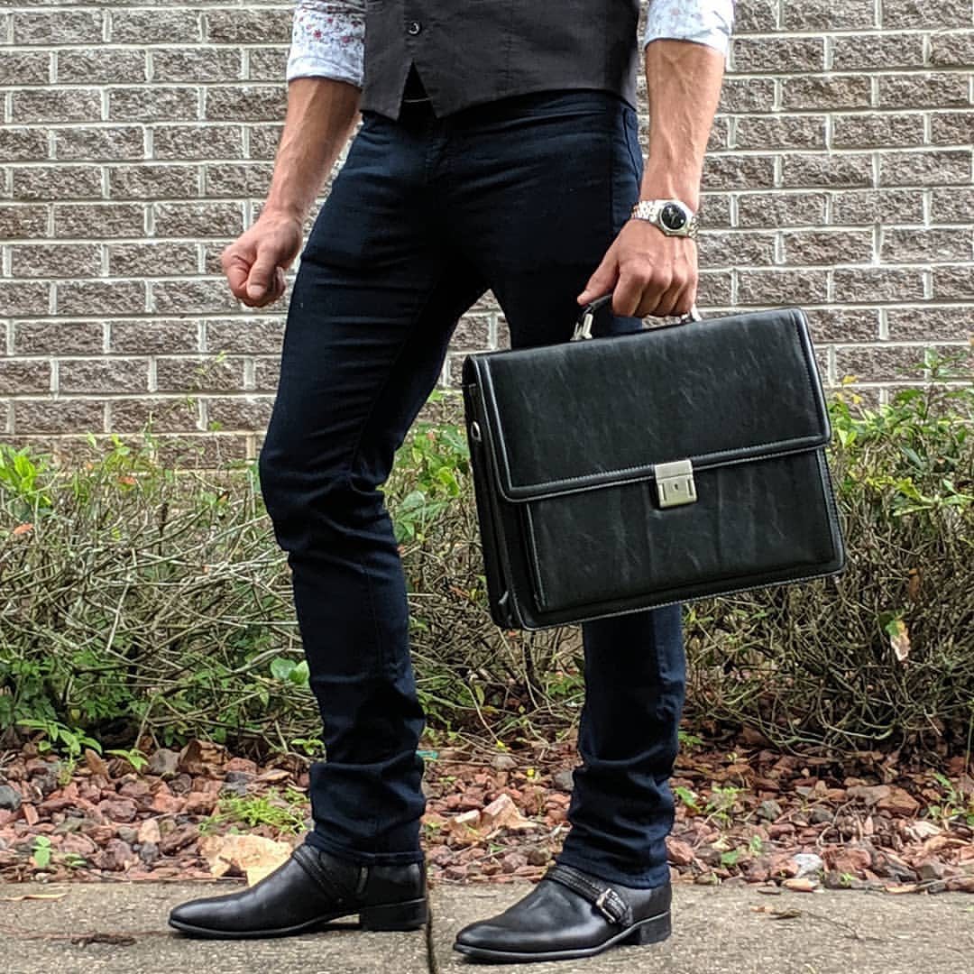 Vegan Briefcase Brands For Work & Beyond - Eluxe Magazine