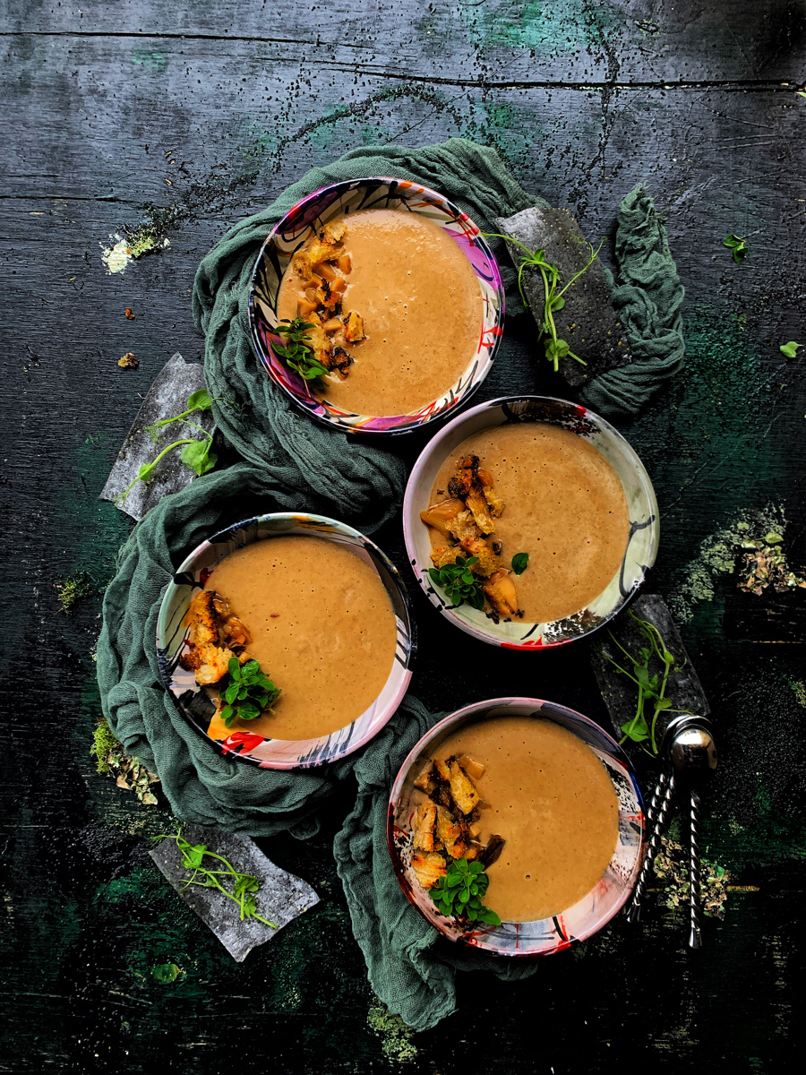 Go Wild! 25 Vegan Recipes For Foraged Food - Eluxe Magazine