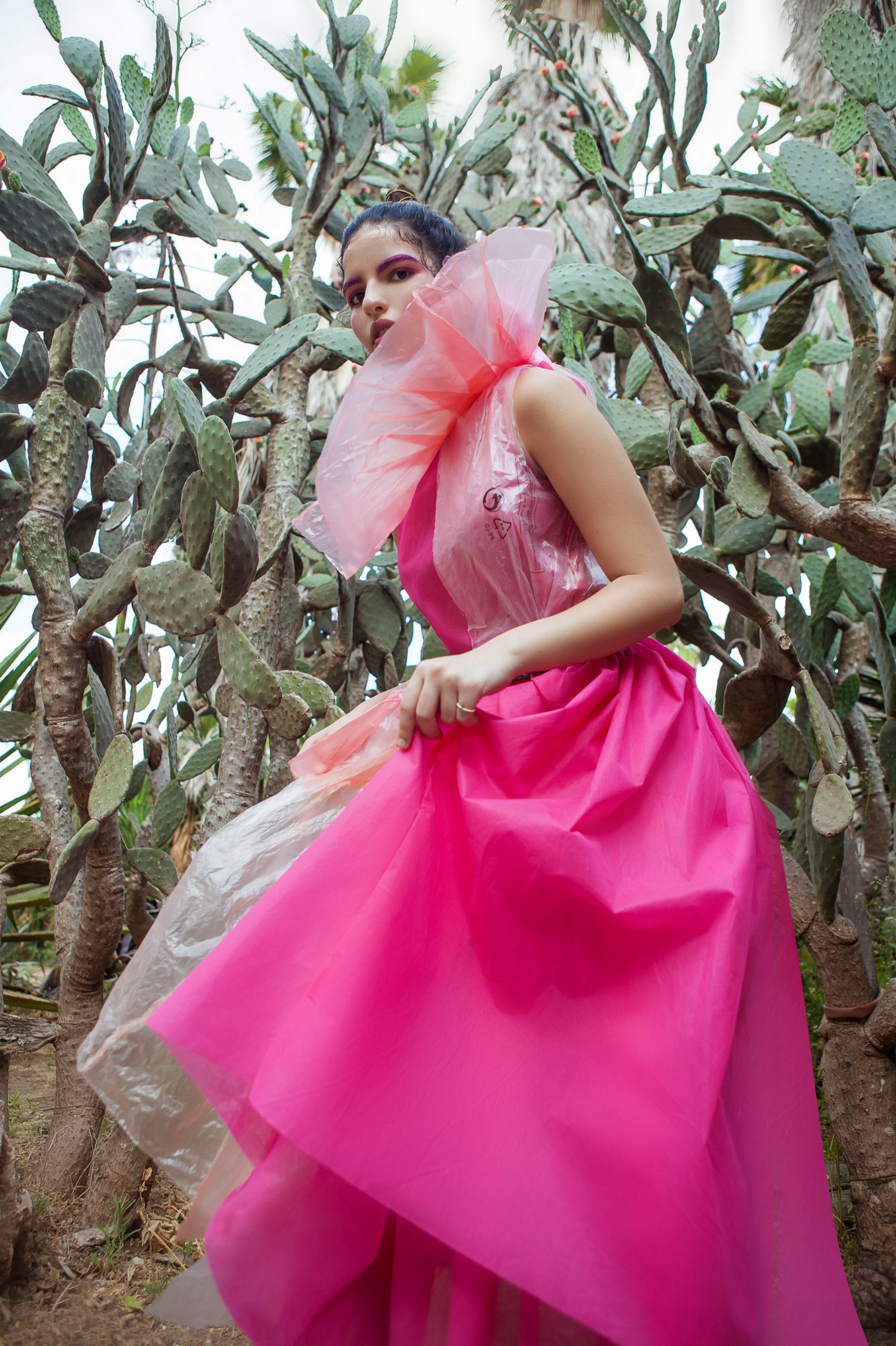 A Fantastic Plastic Photoshoot For Plastic Free July - Eluxe Magazine