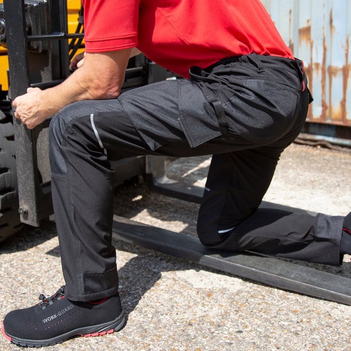 R473X Result Work Guard Slim Softshell Work Trouser | OAKEYS Safety Ltd