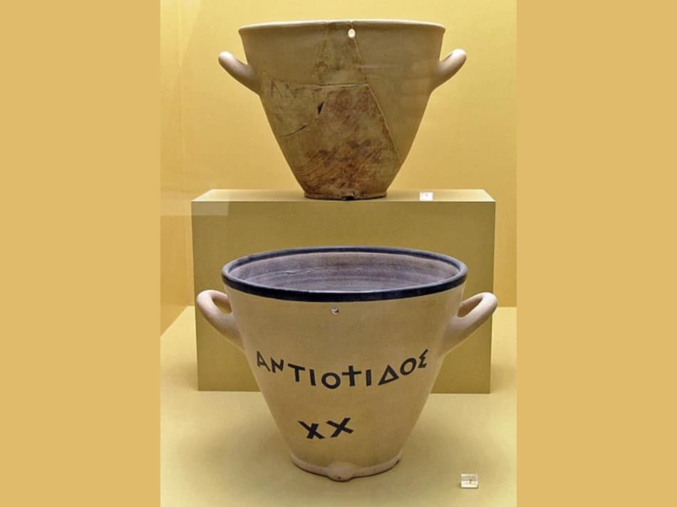 Water Clocks In Ancient Greece - Ellas Orthodoxy Online